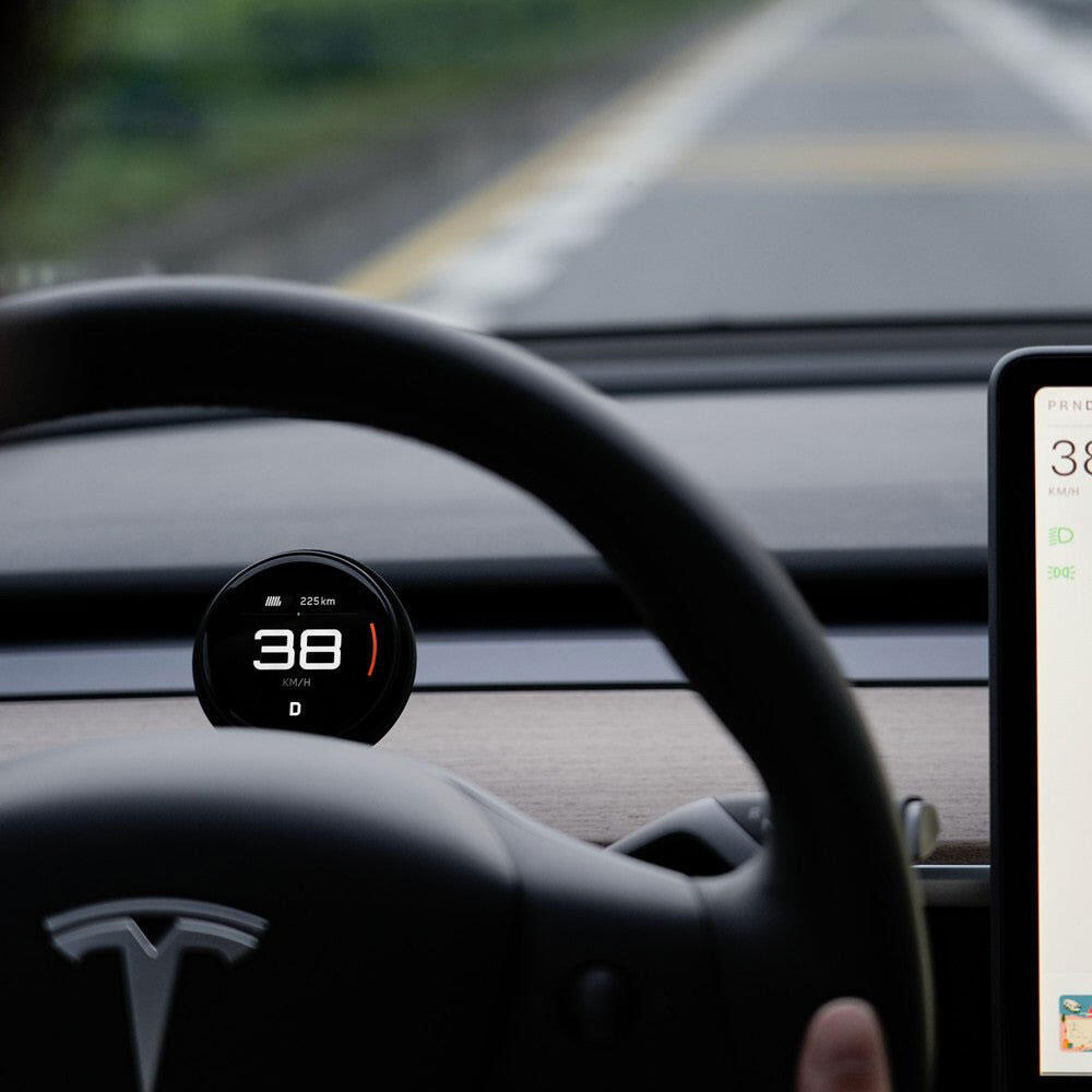 Mobilholder og speedometer Tesla Model 3/Y - Bilradiospesialisten AS